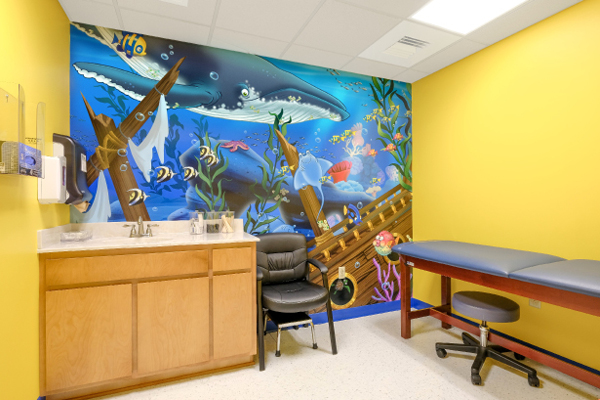 Turn Hospital Visits into Adventures with Creative, Colorful Murals ...