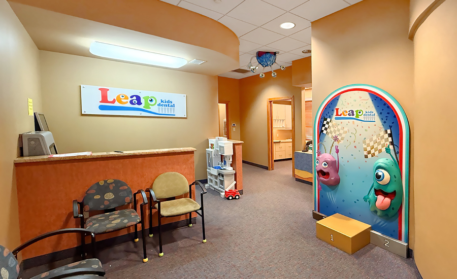 DSO with Multiple Tooth Bug Mascots | IDS Kids